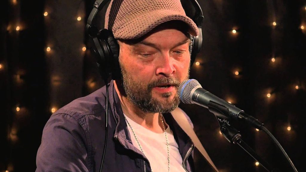 Descubre las Mejores Canciones de Ben Watt Que No Puedes Dejar de ...