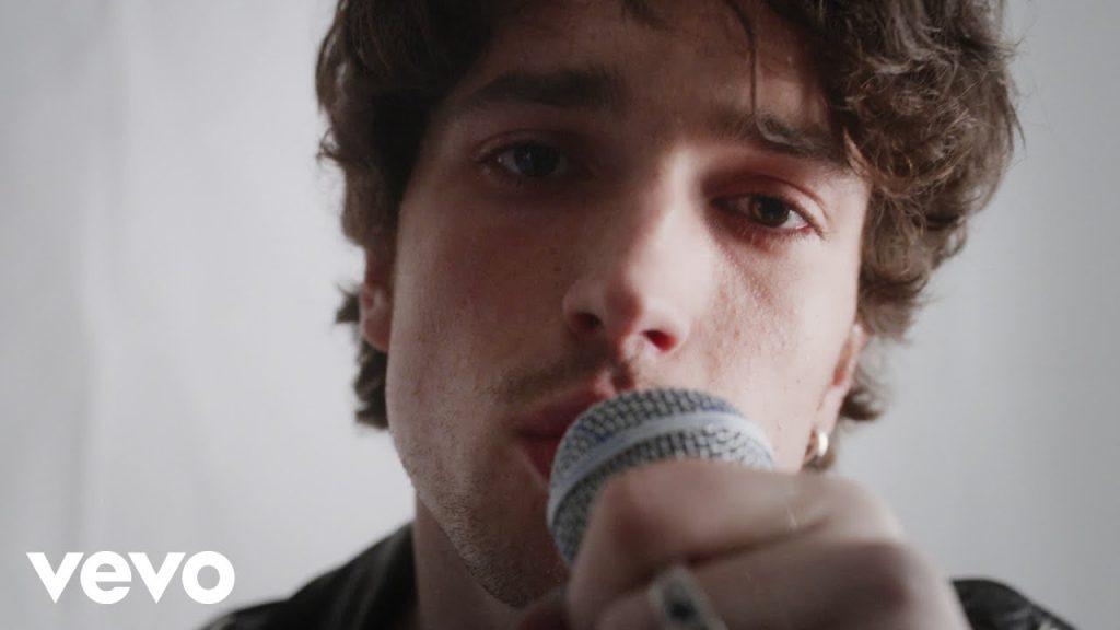 Descubre las mejores canciones de Inhaler que te enamorarán al instante ...
